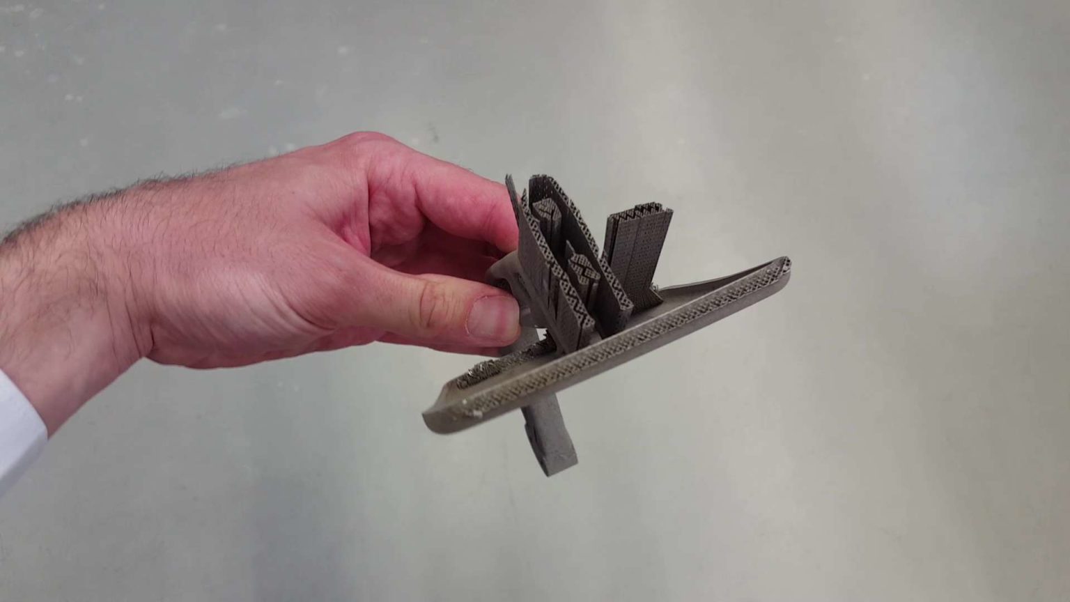 Wire EDM for cutting metal 3D prints